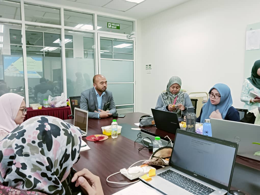 AUDIT PENGURUSAN REKOD PERKHIDMATAN STAF UTM KUALA LUMPUR | I Am ...