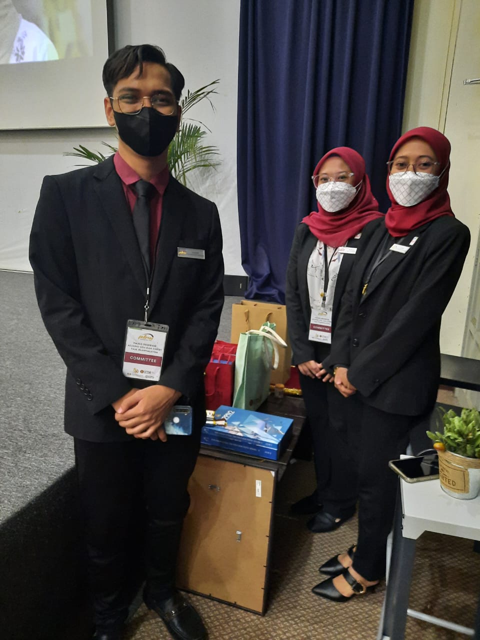 Adjung Profesor UTM- TPr. Dr. Alias Rameli | Ts Gs Dr. Noradila Rusli